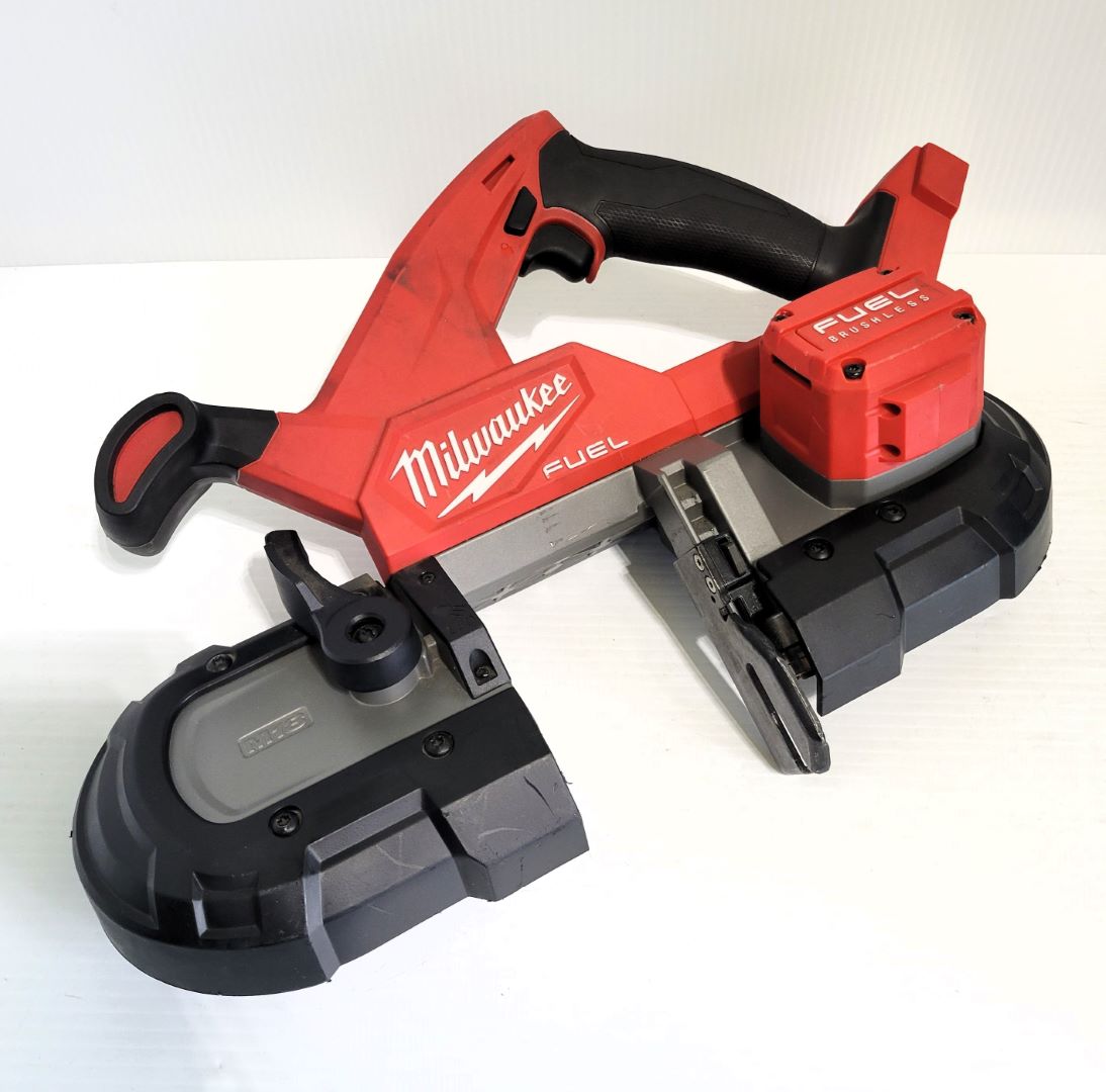 COUPE TUYAU " SCIE A RUBAN " 18V MILWAUKEE 2829-20 * OUTIL SEUL ...